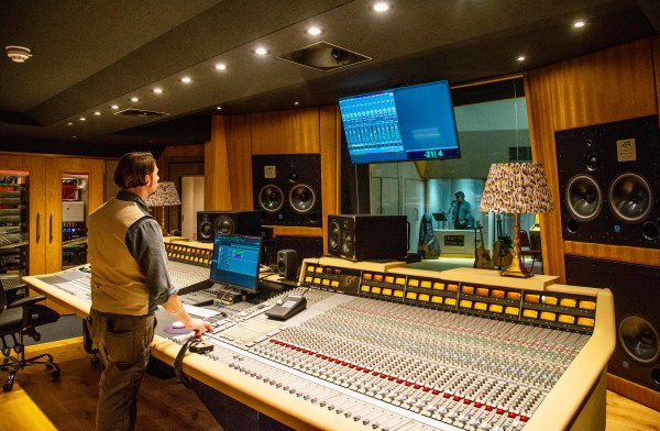 Abbey Road Studios recording and mixing sessions, London 2024 – Jane-M ...